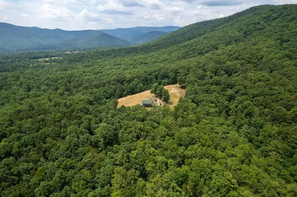 21071 Bennett Run Road, Bergton, VA 22811 | 654399 | Funkhouser ...
