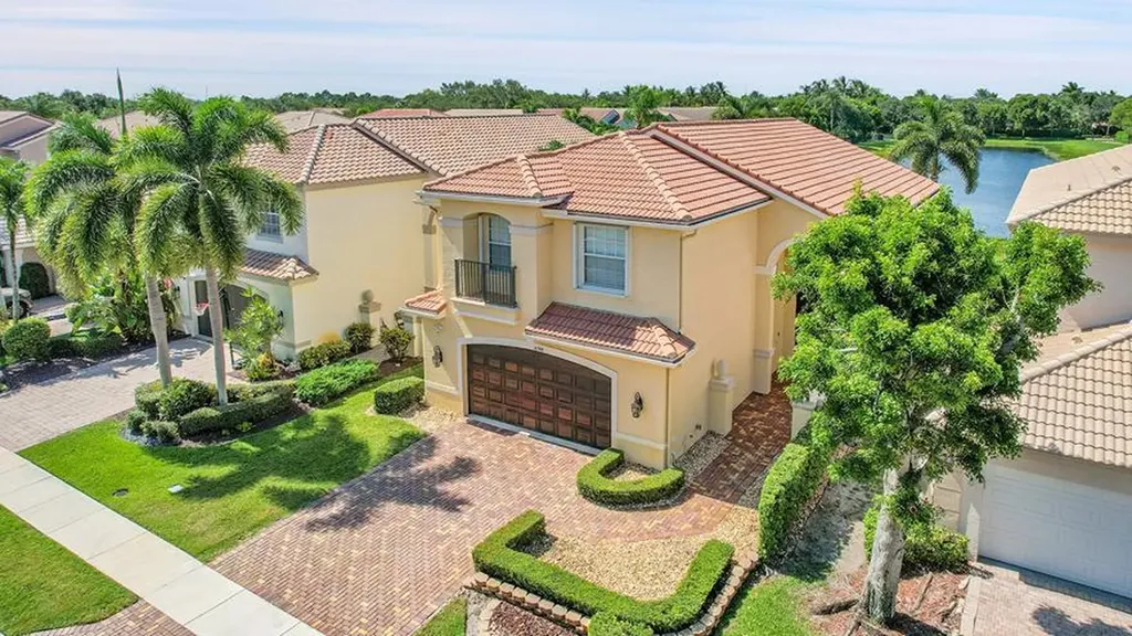 8748 Sandy Crest Lane Boynton Beach, FL