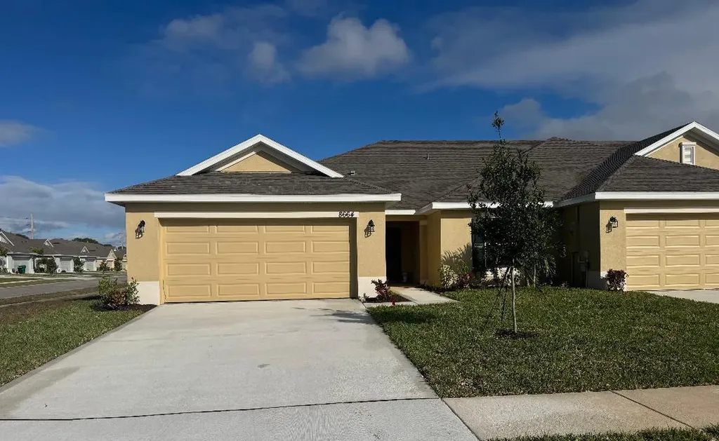 8664 Giovanni Avenue Fort Pierce, FL
