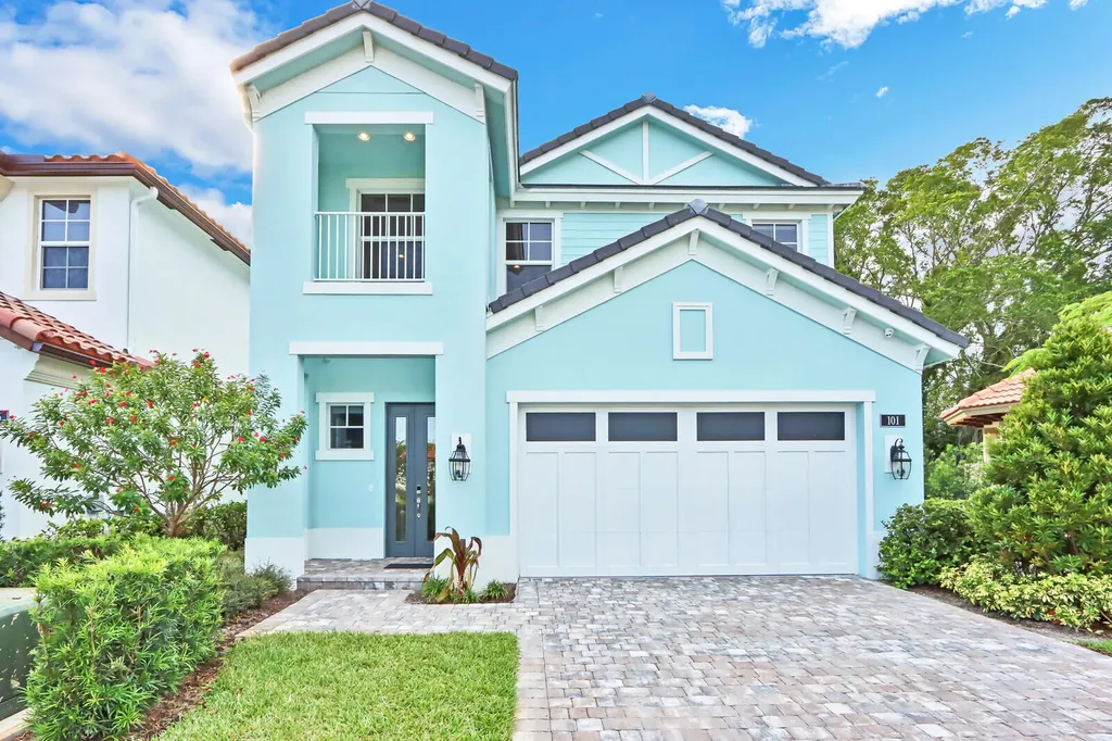 101 Bonnette Hunt Club Lane Palm Beach Gardens, FL