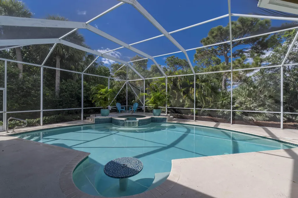 5609 Se Forest Glade Trail Hobe Sound, FL