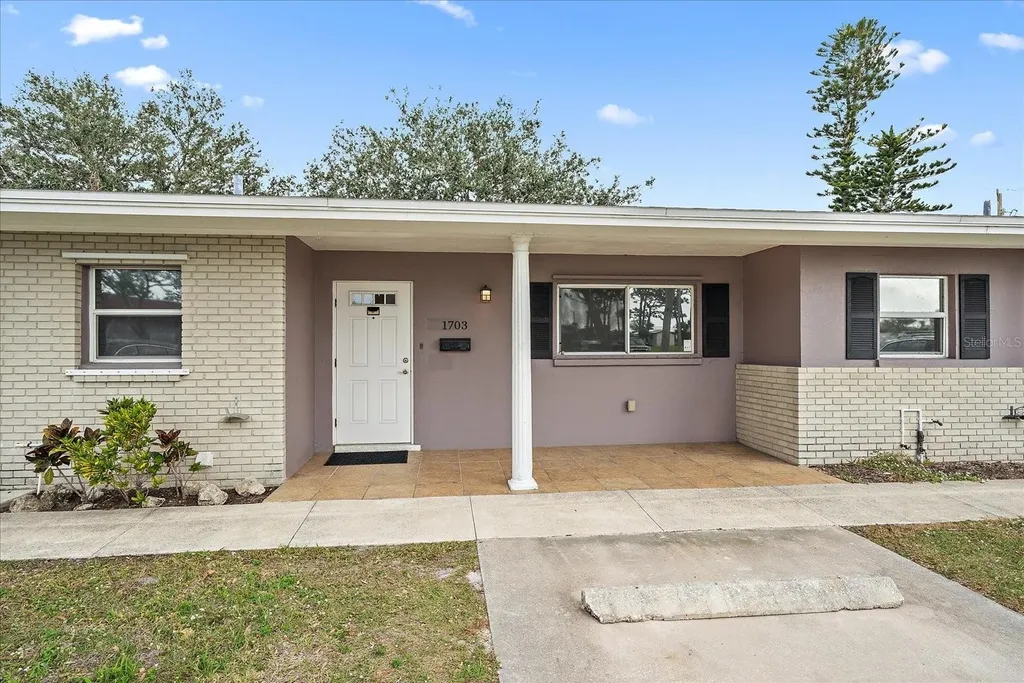 1703 Bal Harbour Drive, Venice FL 34293, MLS# N6141054 | Michael ...