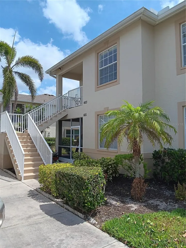 603 Auburn Lakes Circle, Venice FL 34292, MLS# N6138669 | Michael ...