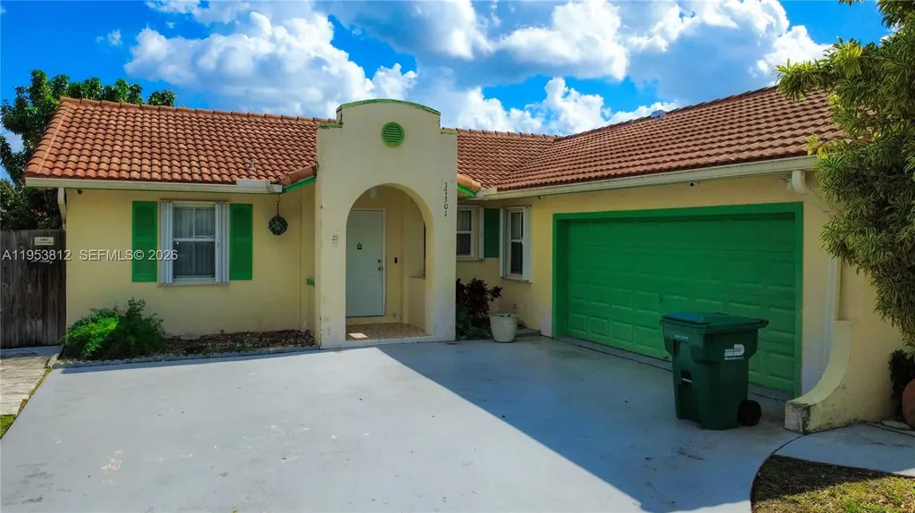 17301 Sw 149th Court Miami, FL