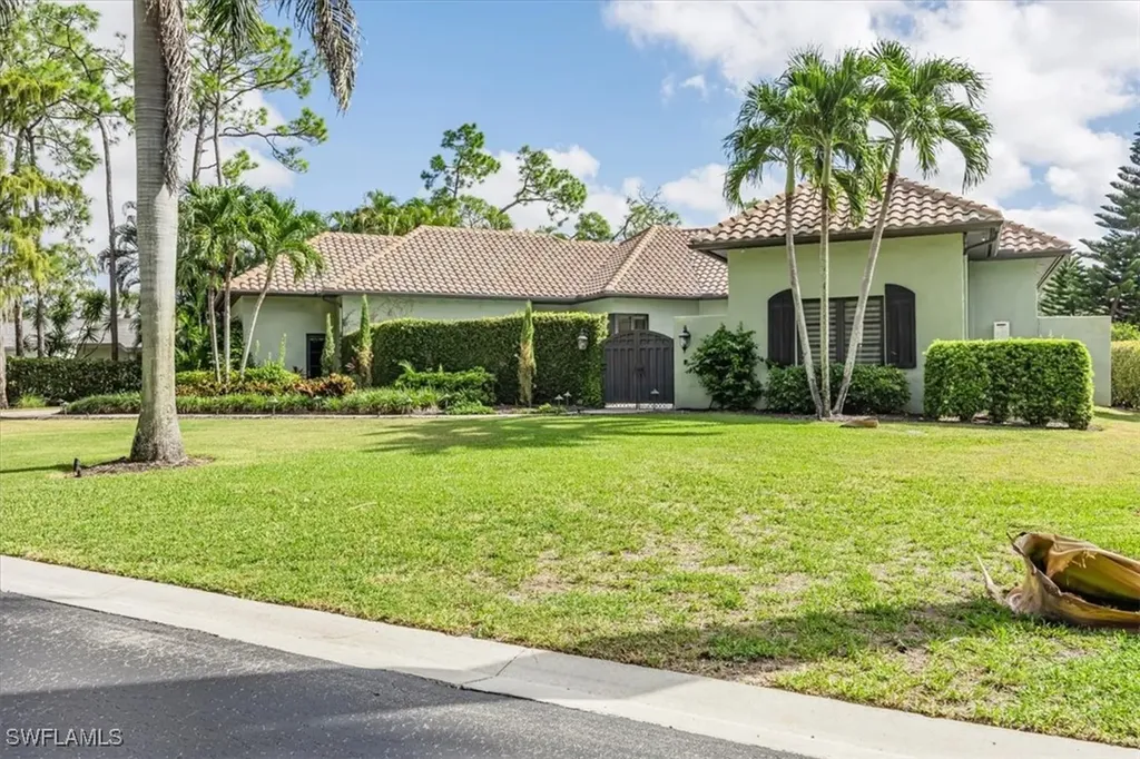 1150 Bald Eagle Drive 67 Naples, FL 34105 | MLS #225072927 | John R ...
