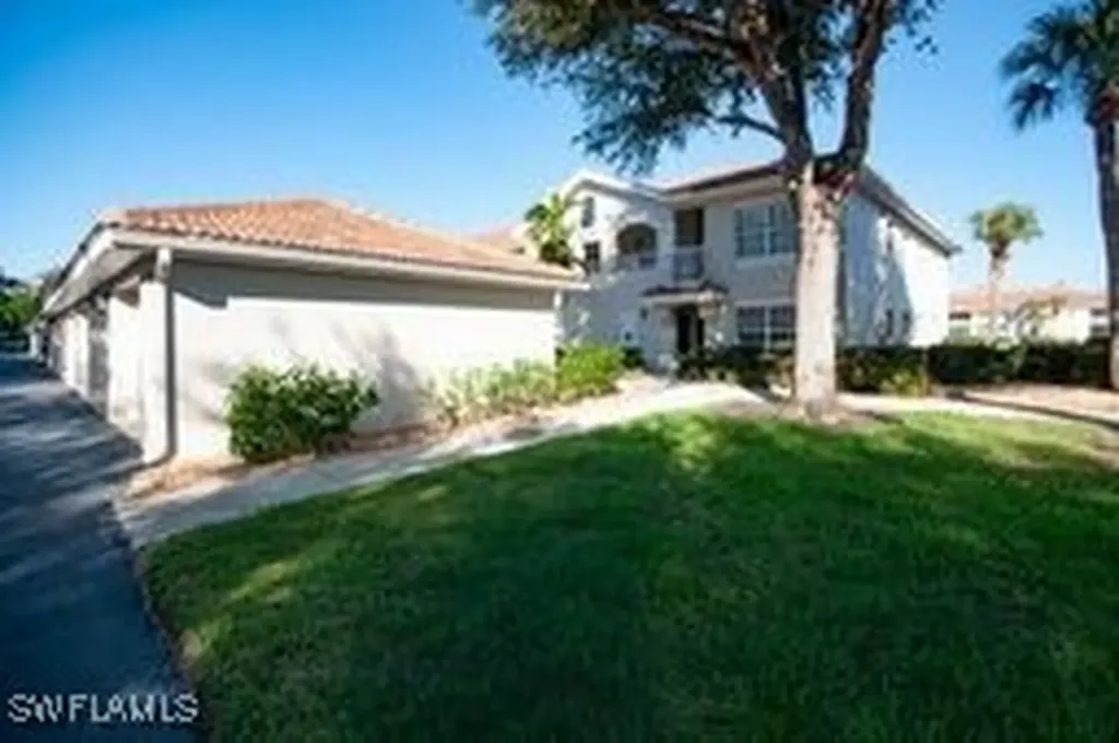 3031 Horizon Lane, Naples FL 34109, MLS# 226000622 | Michael Saunders ...