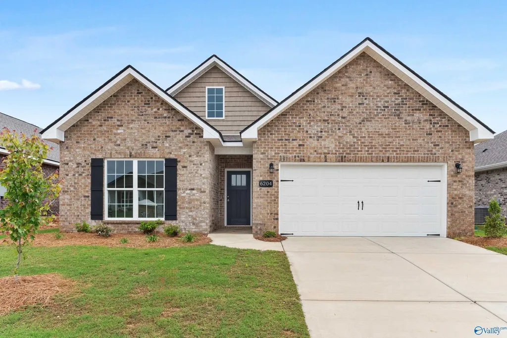 2657 Ajs Arbor Drive, Huntsville, AL 35810 | 21905264 | Benchmark ...
