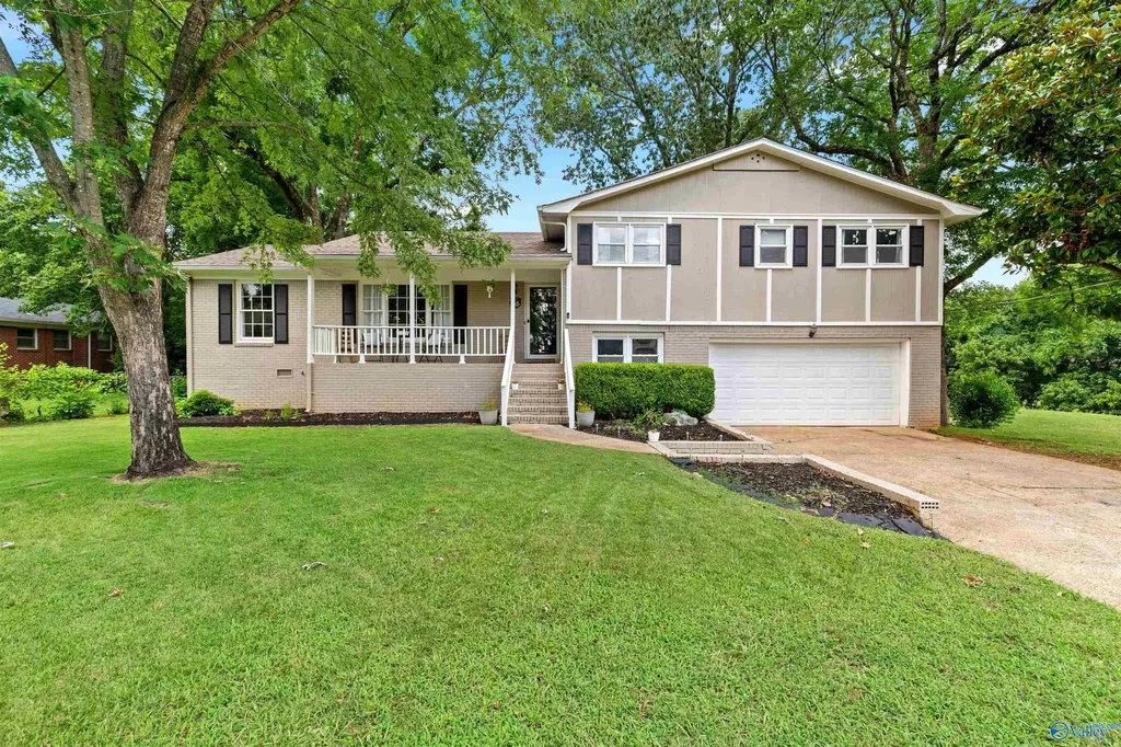 1003 Dolphin Circle, Huntsville, AL 35802 | 21895003 | Benchmark Realty ...