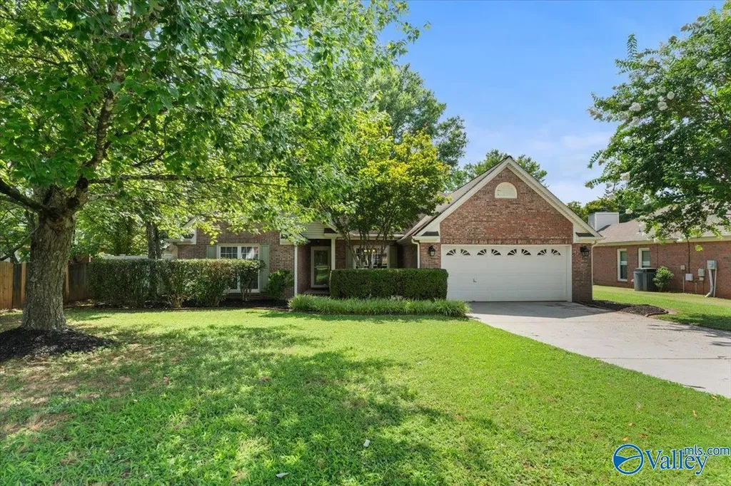 113 Tumbleweed Drive, Madison, AL 35758 | 21894532 | Benchmark Realty, LLC