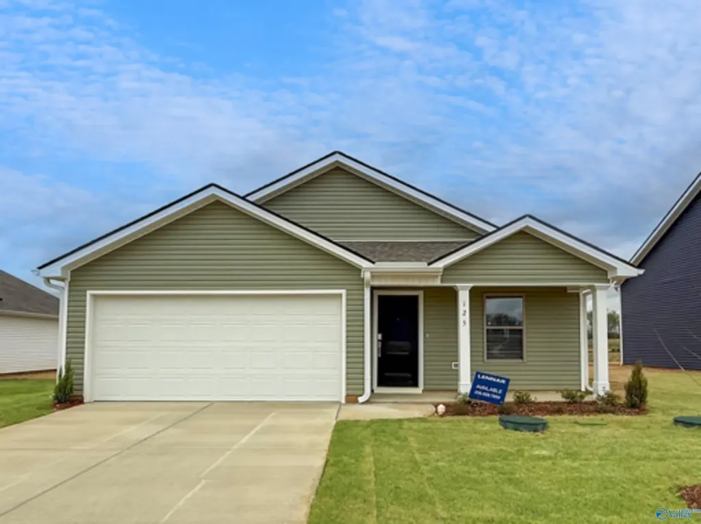 17793 Tipper Lane, Athens, AL 35611 | 21899561 | Benchmark Realty, LLC