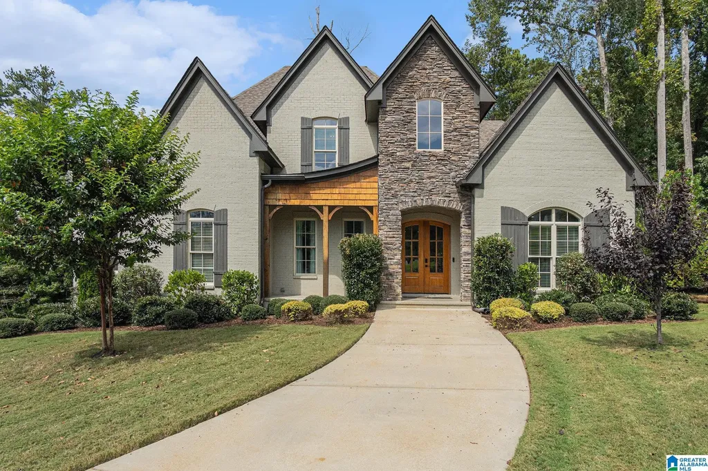 8032 Eagle Crest Lane, Birmingham, AL 35242 | 21430209 | Benchmark ...