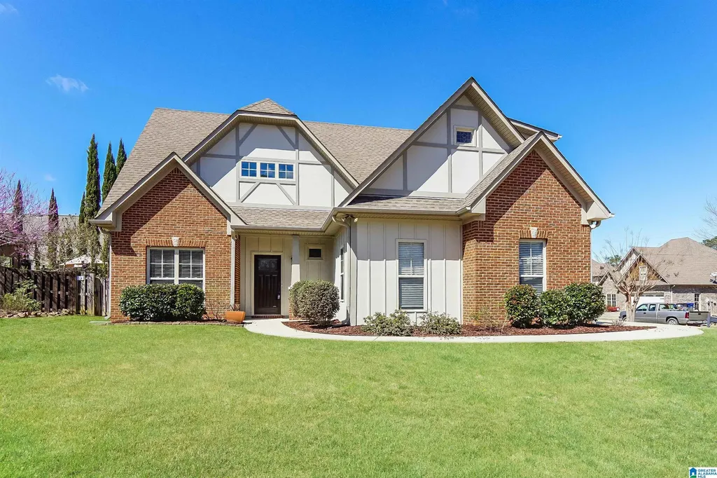 414 River Oaks Lane, Helena, AL 35080 | 21435057 | Benchmark Realty, LLC