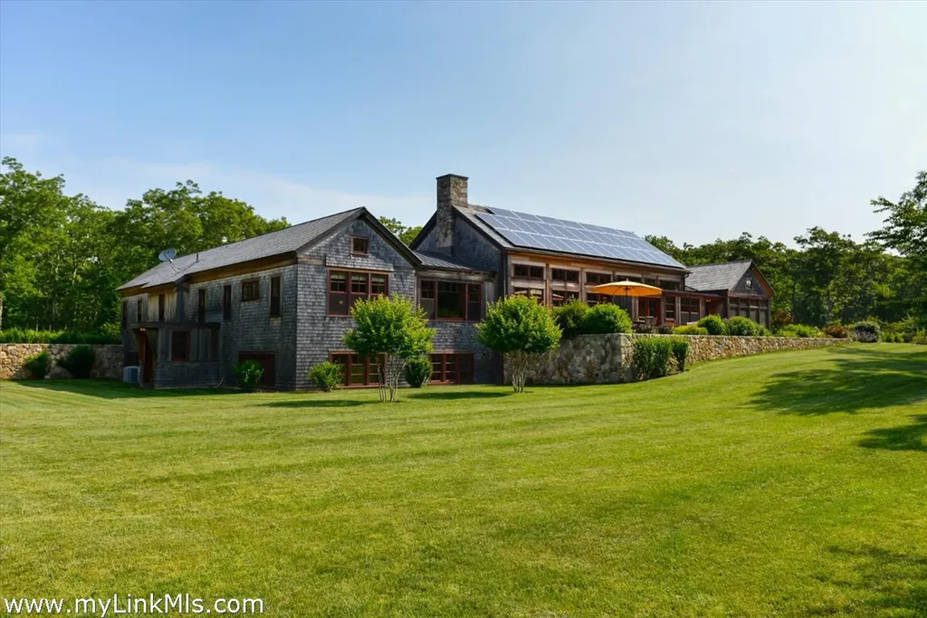 Stoney Hill Road, Vineyard Haven, MA | 43158 | Grace Hagerty