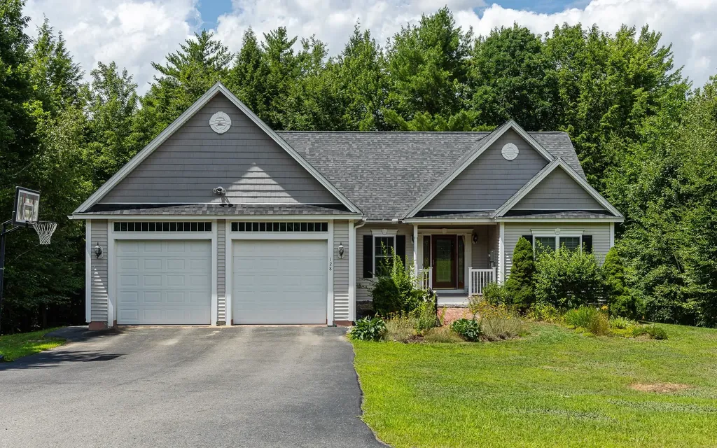 128 C L Lane, Swanzey, NH 03446 | MLS #5005601 | The Masiello Group