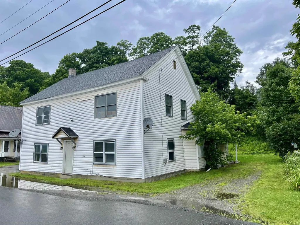 46 High Street Barton, VT