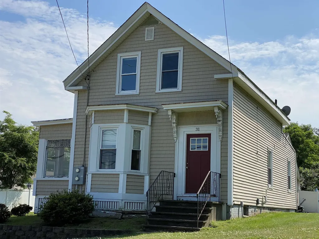 31 Dover Point Road Dover, NH