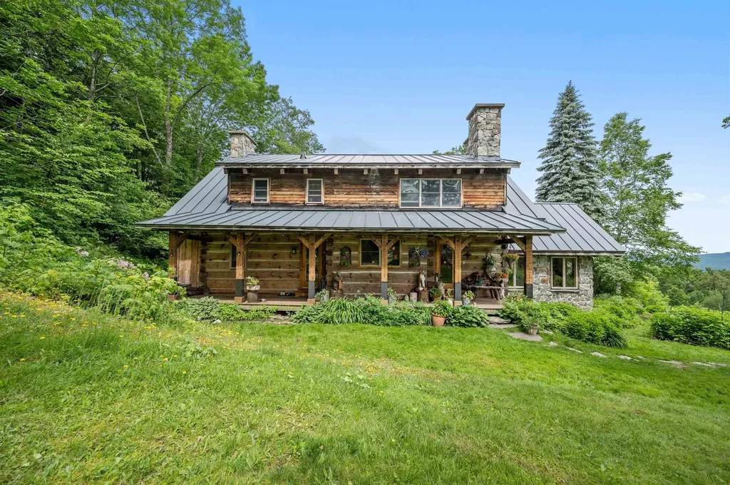 1020 South Hill Road Moretown, VT