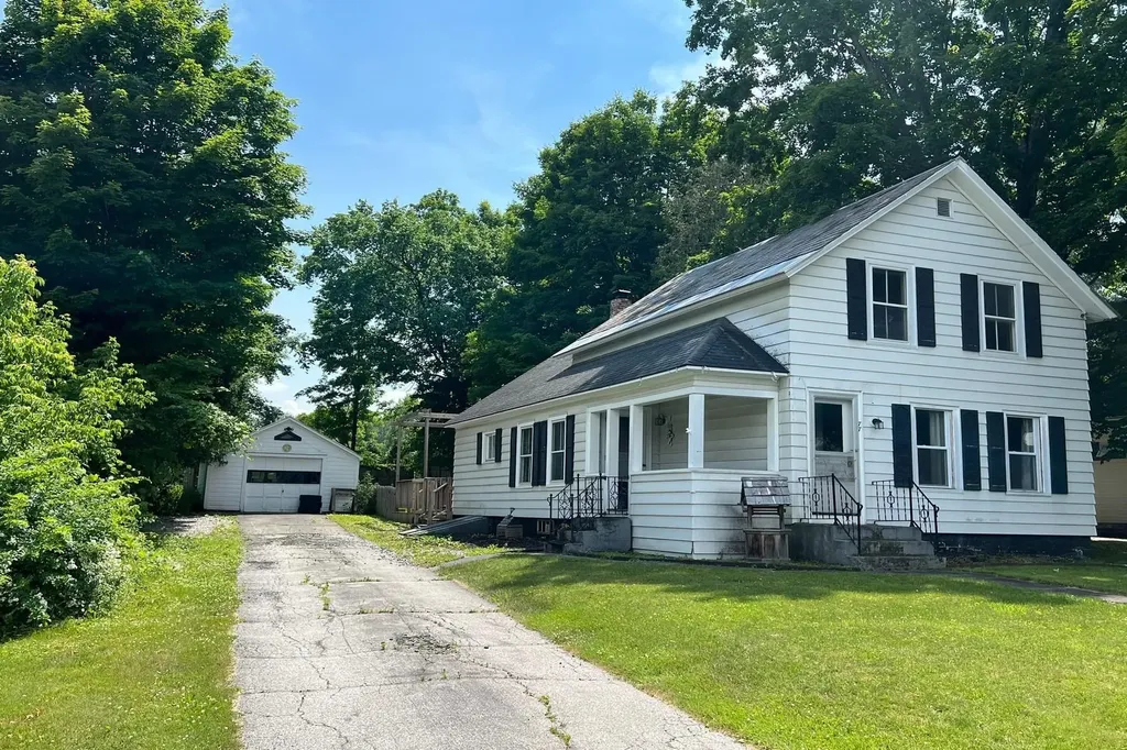 77 Blanchard Avenue West Rutland, VT