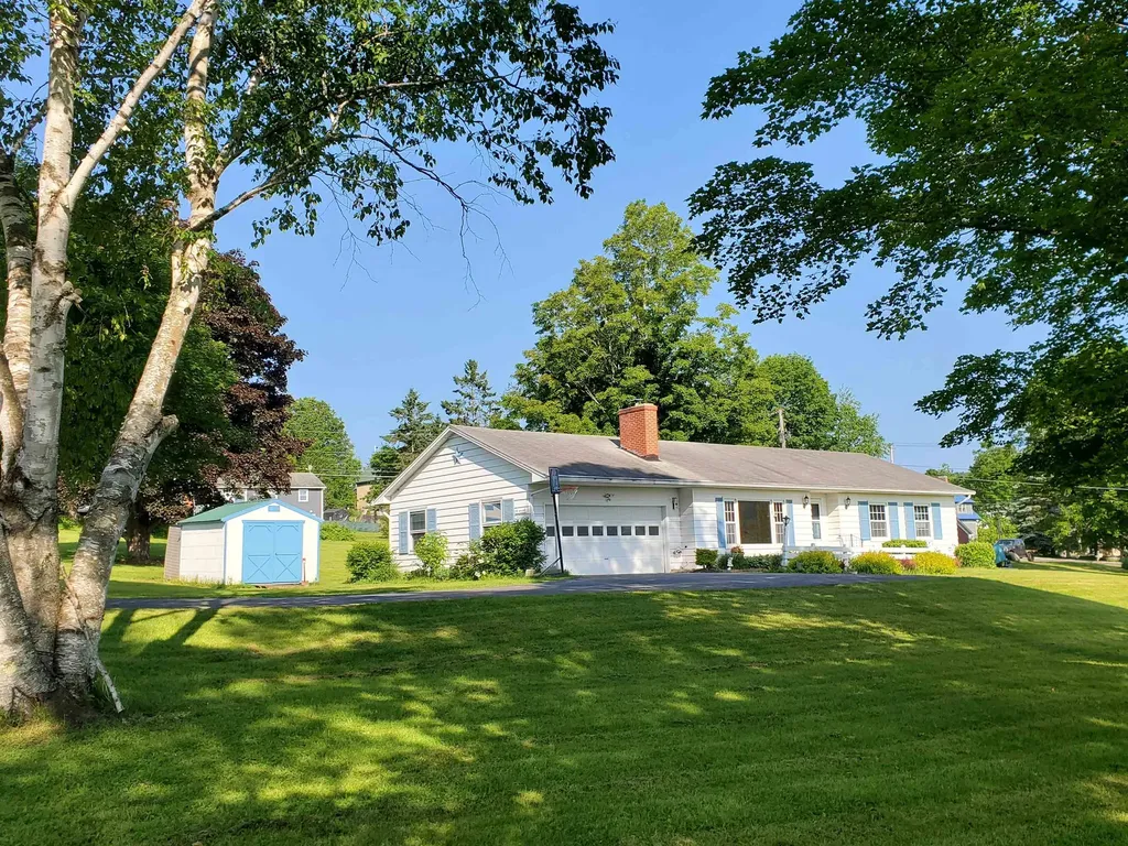 95 Finley Drive Danville, VT Montpelier, Barre, and Northfield Vermont ...