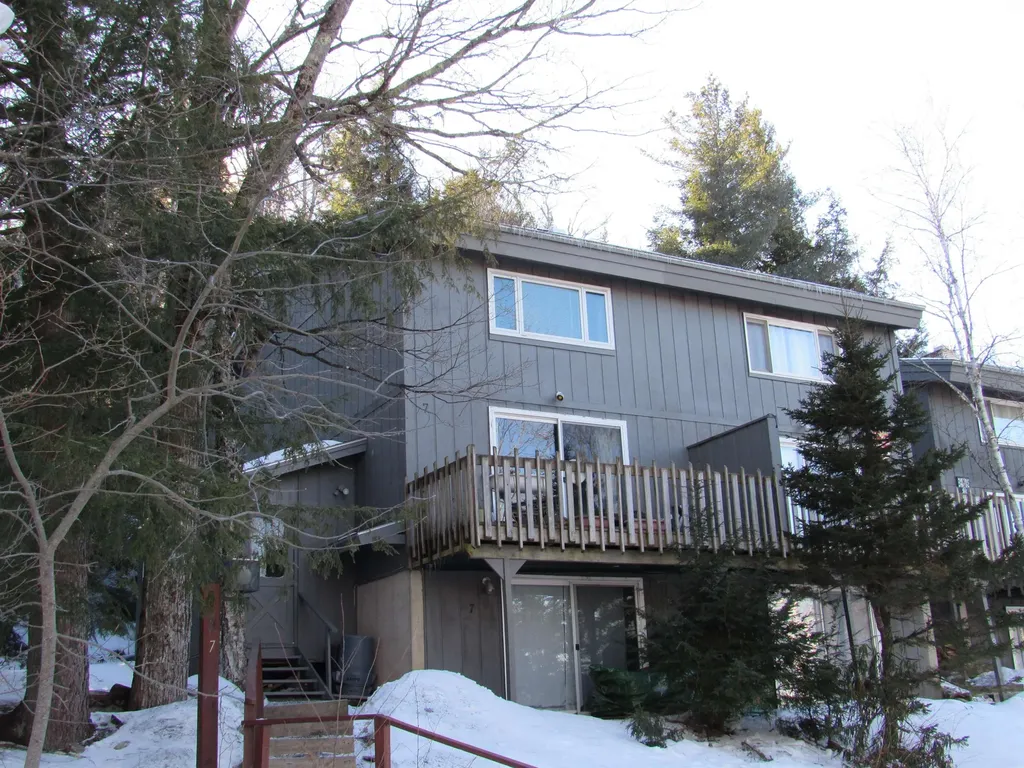 #7 Stratton West Road, Winhall, VT 05340 | 5074011 | Deerfield Valley ...