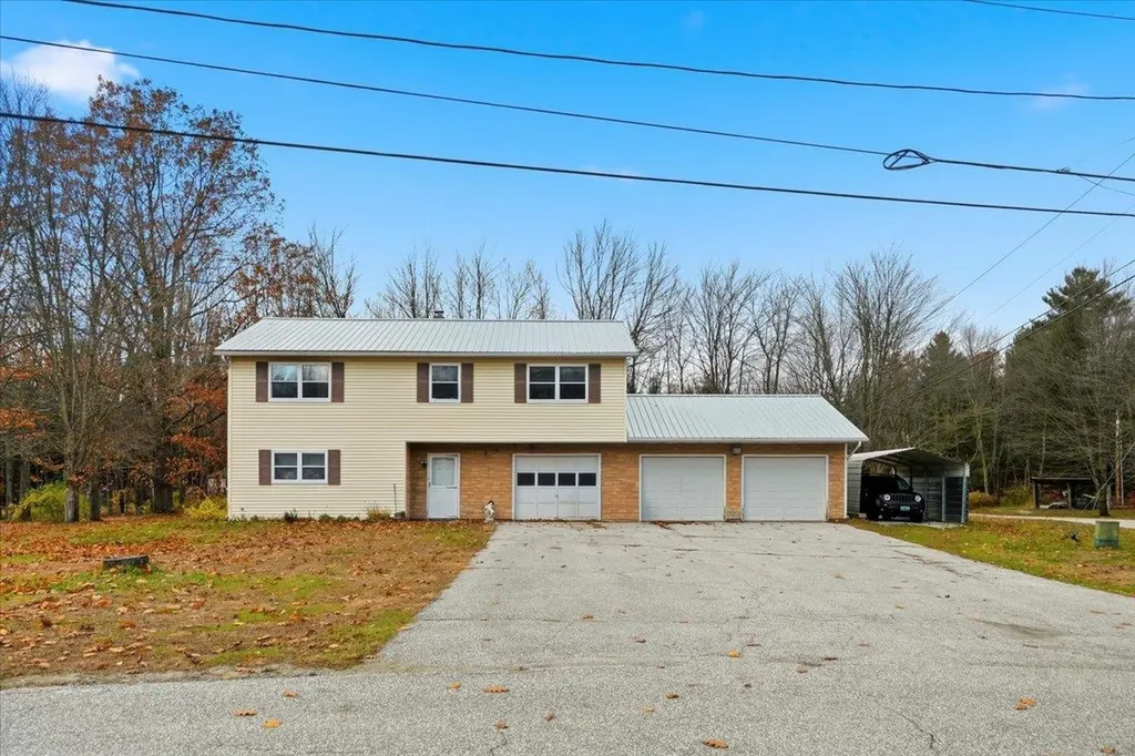 192 Charles Circle Highgate, VT