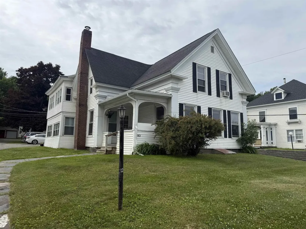 383 Main Street, Newport City, VT 05855 | Lee Fitzgerald
