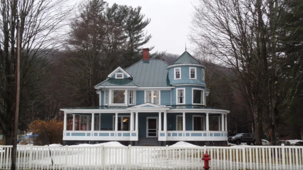 33 South Main Street Randolph VT