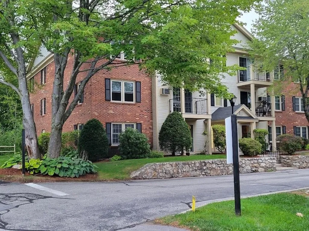 3 Northbrook Drive, Manchester NH Real Estate Listing | MLS# 4935859 ...