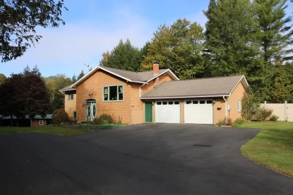 58 West Road, Barre Town, VT 05641 | 4931915 | Martha Diebold Real Estate