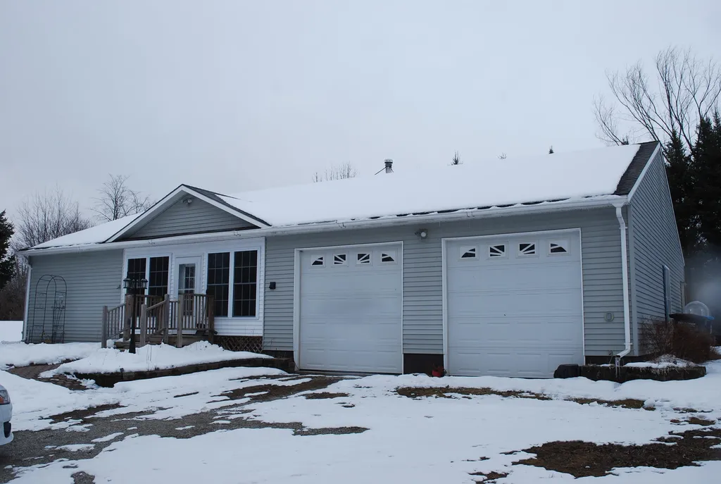 133 Hog Island Road, Swanton VT Real Estate Listing | MLS# 4945302 Teamner