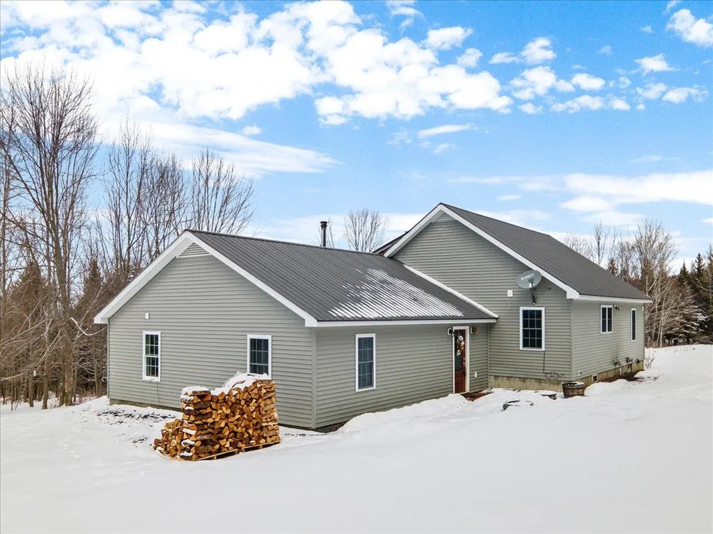 2534 Upper Road, Plainfield, VT 05667 | 4947262 | CENTURY 21 Farm & Forest