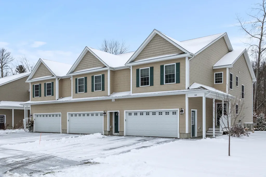 64 Brooke Lane, Colchester VT Real Estate Listing | MLS# 4940093 | The ...