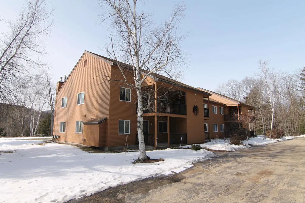 21 Tennis Lane, Thornton NH Real Estate Listing | MLS# 4984894 Teamner