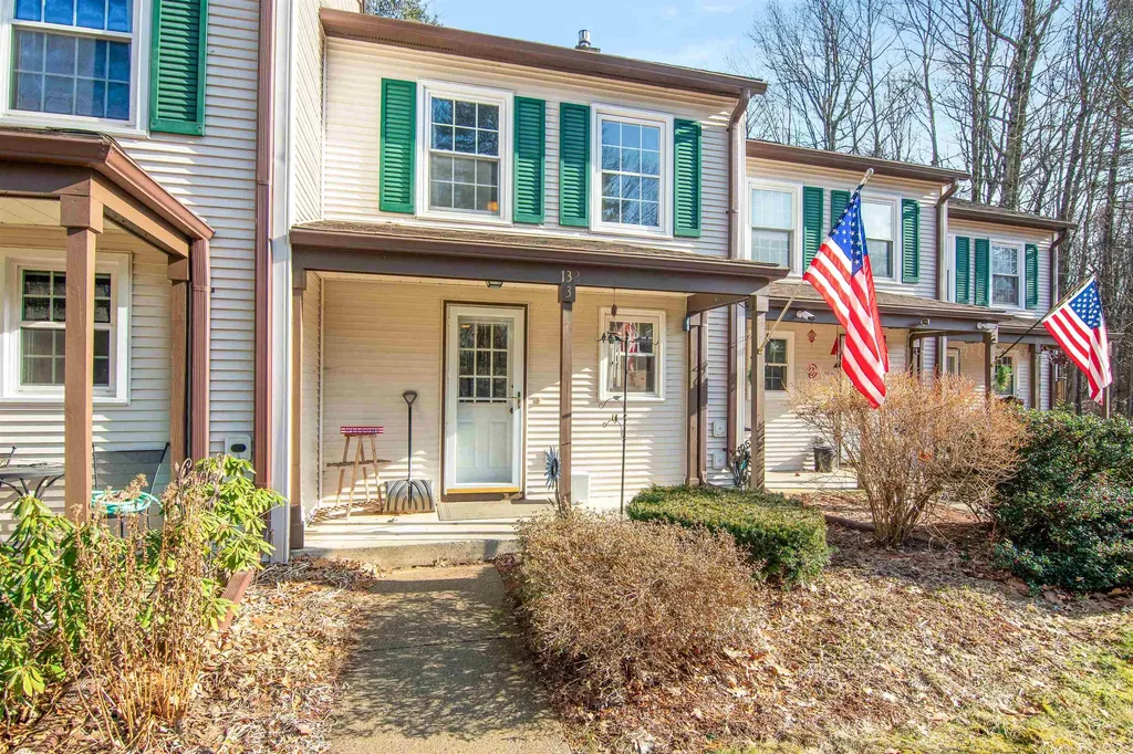 132 Whispering Pines Colchester, VT