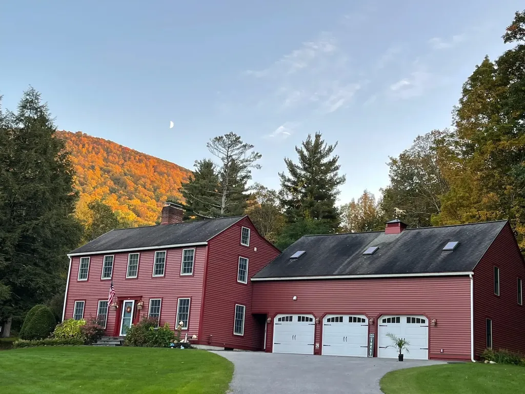 1172 Bluestone Road Bennington, VT