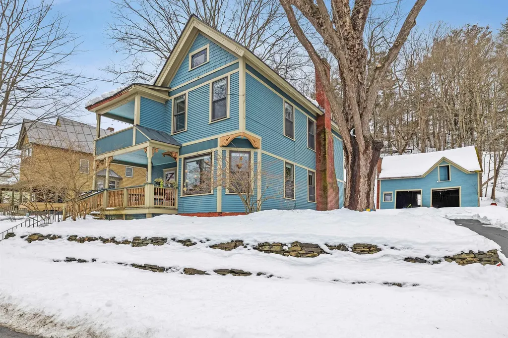344 Fairview Terrace, Hartford, VT 05001-6033 | 4989570 | LindeMac Real ...