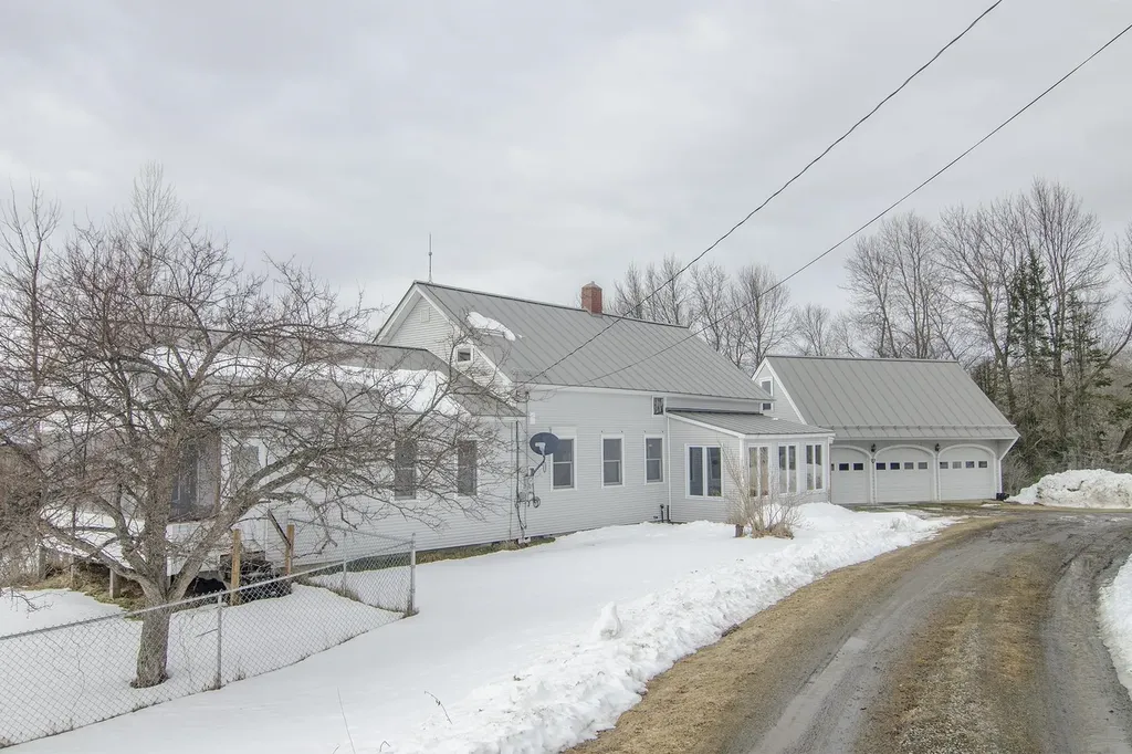 403 Gonyaw Road, Morgan, VT 05853 | 4989466 | CENTURY 21 Farm & Forest