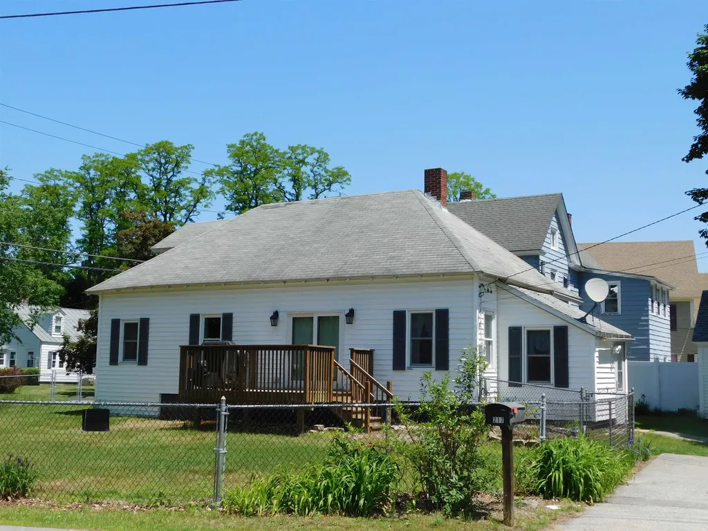 217 Union Street Springfield, VT