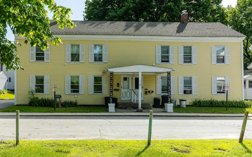 13 Spruce Street Walpole, NH