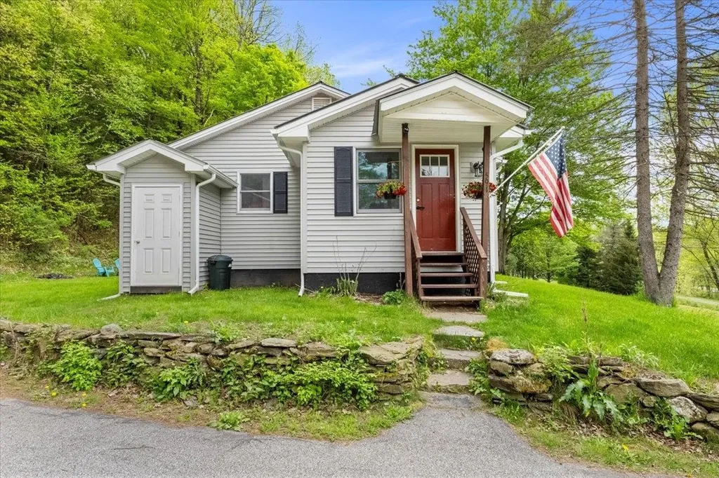 591 Sweet Hollow Road Sheldon, VT