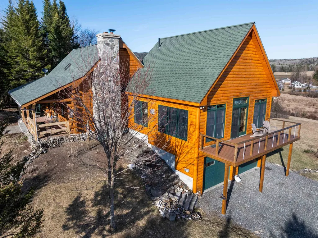 130 Old Barn Road, Clarksville NH Real Estate Listing | MLS# 4990256 ...