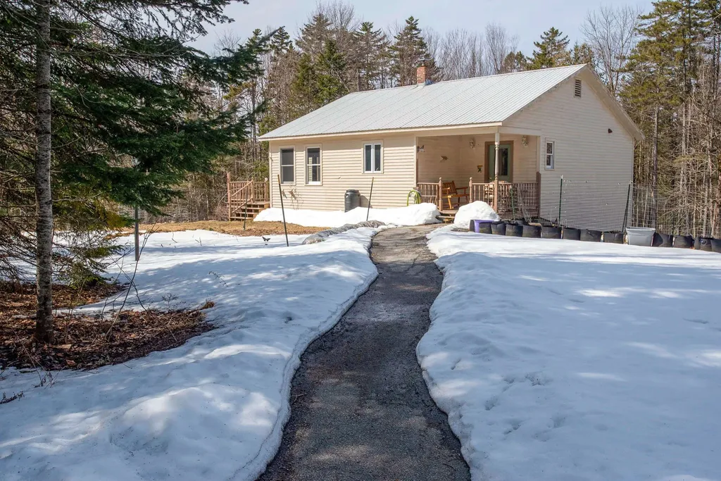 37 Trickle Brook Drive, Orange, VT 05641 | 4990830 | CENTURY 21 Farm ...