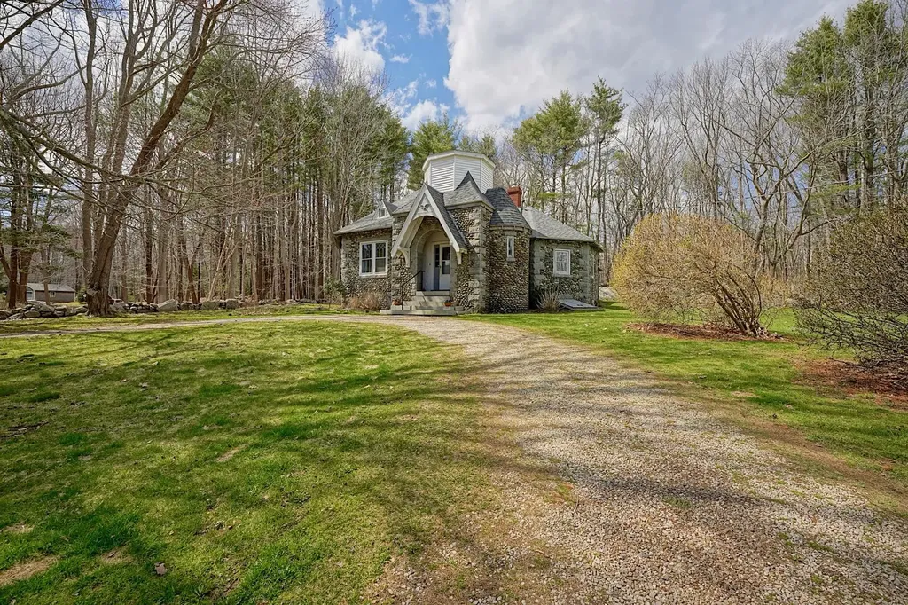 281 Brackett Road, Rye NH | 4993742 - Tate & Foss