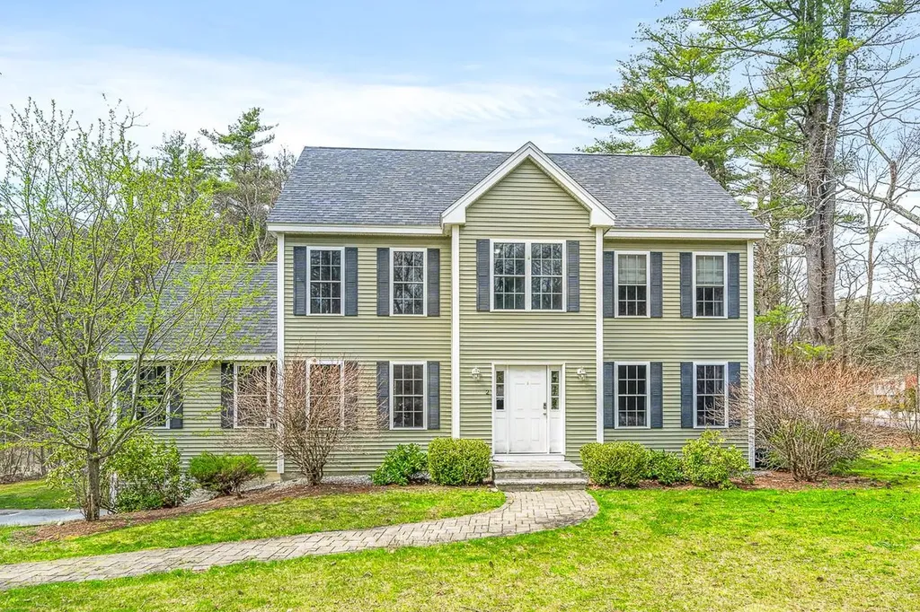 2 Leblanc Road Pelham, NH