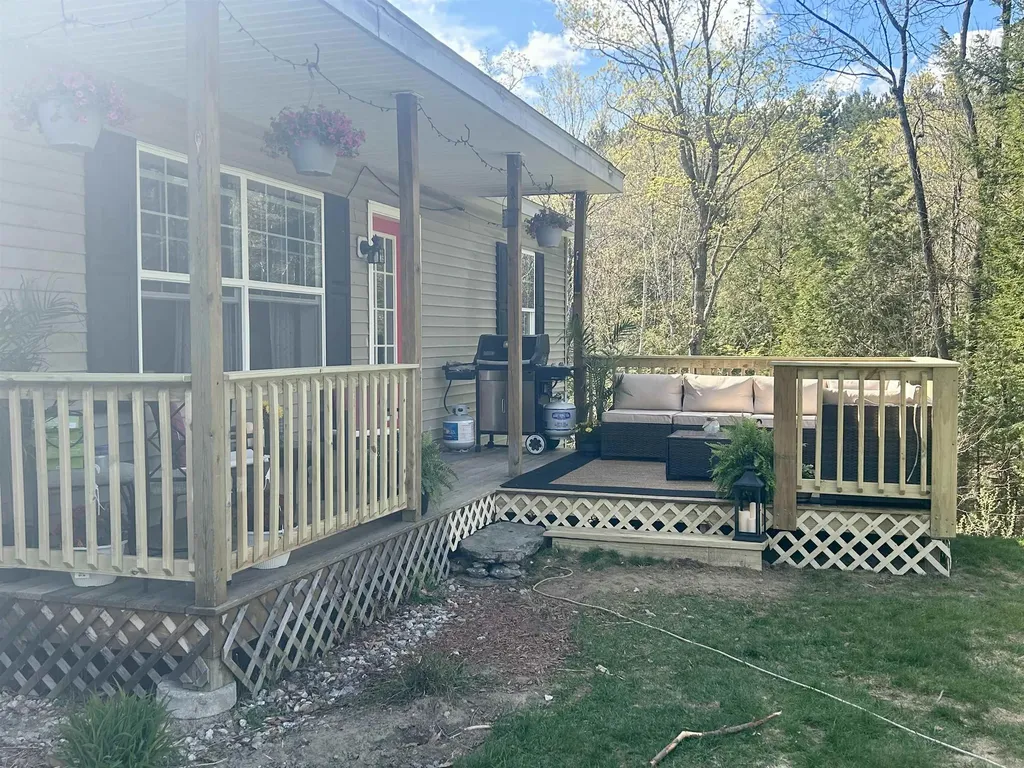 42 Haystack Road, Grantham, NH 03753 | 4992863 | Martha Diebold Real Estate