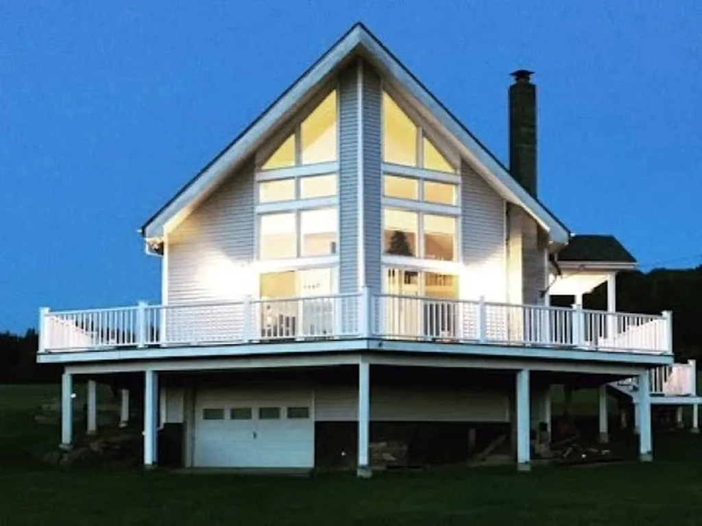 2017 Halls Stream Road, Pittsburg NH Real Estate Listing | MLS# 4805114 ...