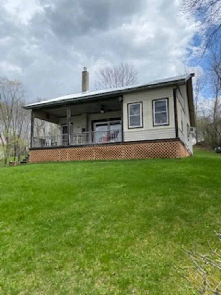 2707 Lake Street, Shoreham, VT 05770 | 4857566 | Greentree Real Estate