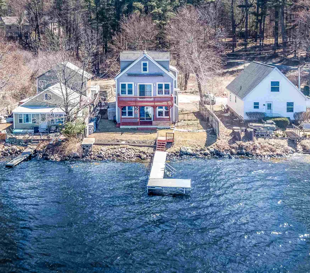 70 Beaver Lake Avenue, Derry, NH 03038 | 4853920 | Pelletier Realty Group