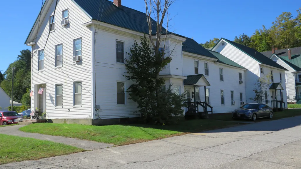203 South Main Street, Franklin, NH 03235 | 4884886 | Pelletier Realty ...
