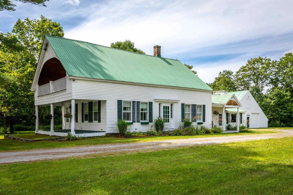 98 Vt Route 100 Weston, VT